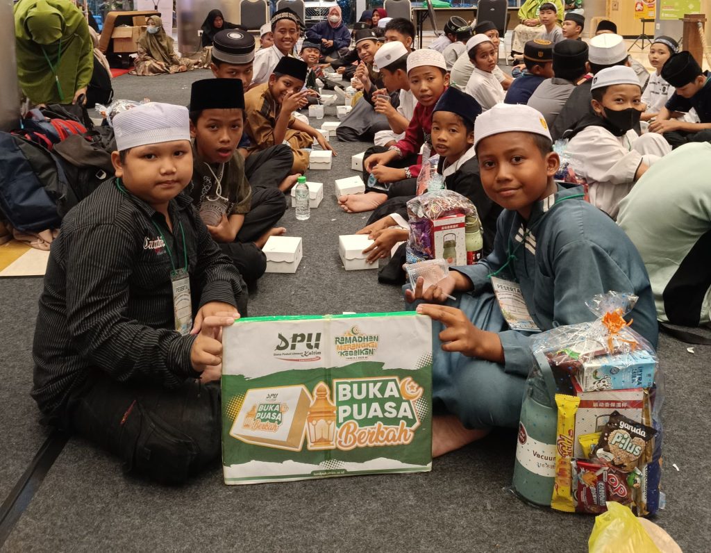 Belajar, Bermain, dan Bukber: Keseruan Pesantren Ramadhan Santri Rumah Quran DPU